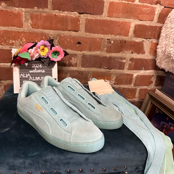 Puma | Shoes | Womens Puma Suede Heart Reset Lace Up Aruba Blue Mint ...